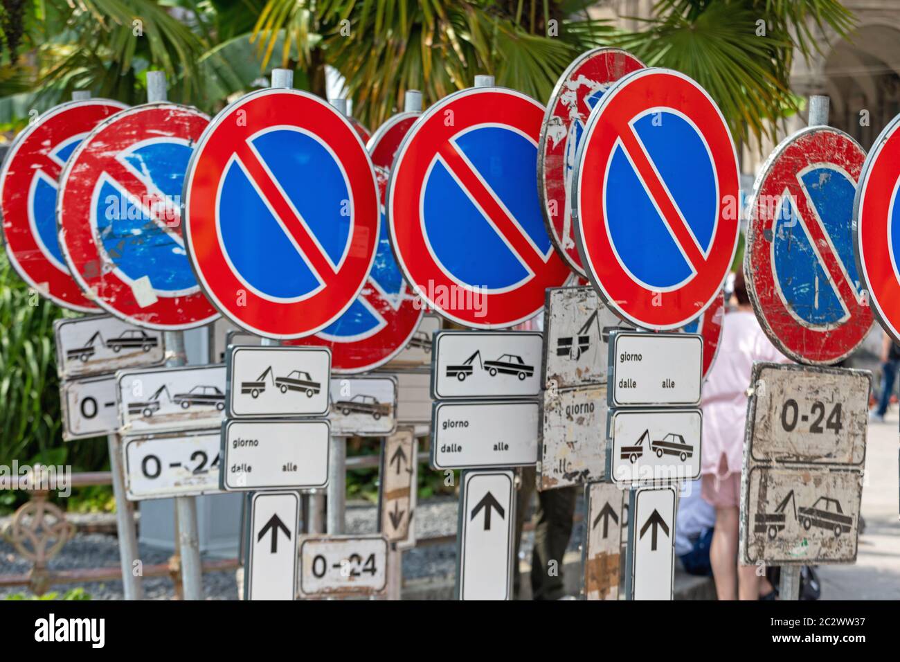 Many Temporary No Parking Traffic Signs at Street Stock Photo - Alamy