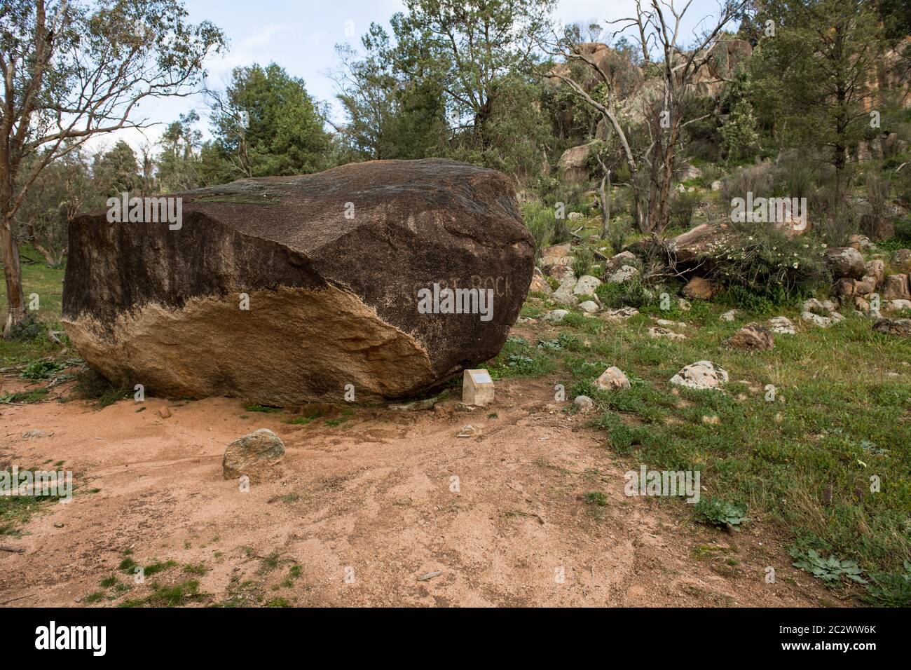 Eugowra and escort rock hi-res stock photography and images - Alamy