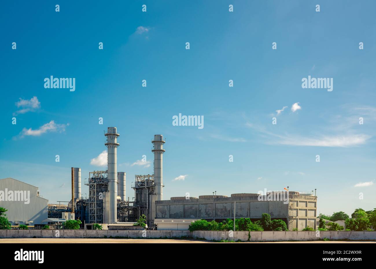 Gas turbine electrical power plant. Energy for support factory in ...