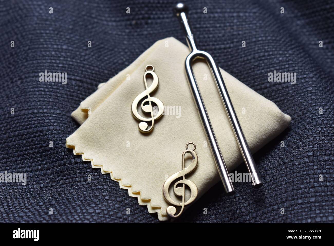 Tuning fork hi-res stock photography and images - Alamy