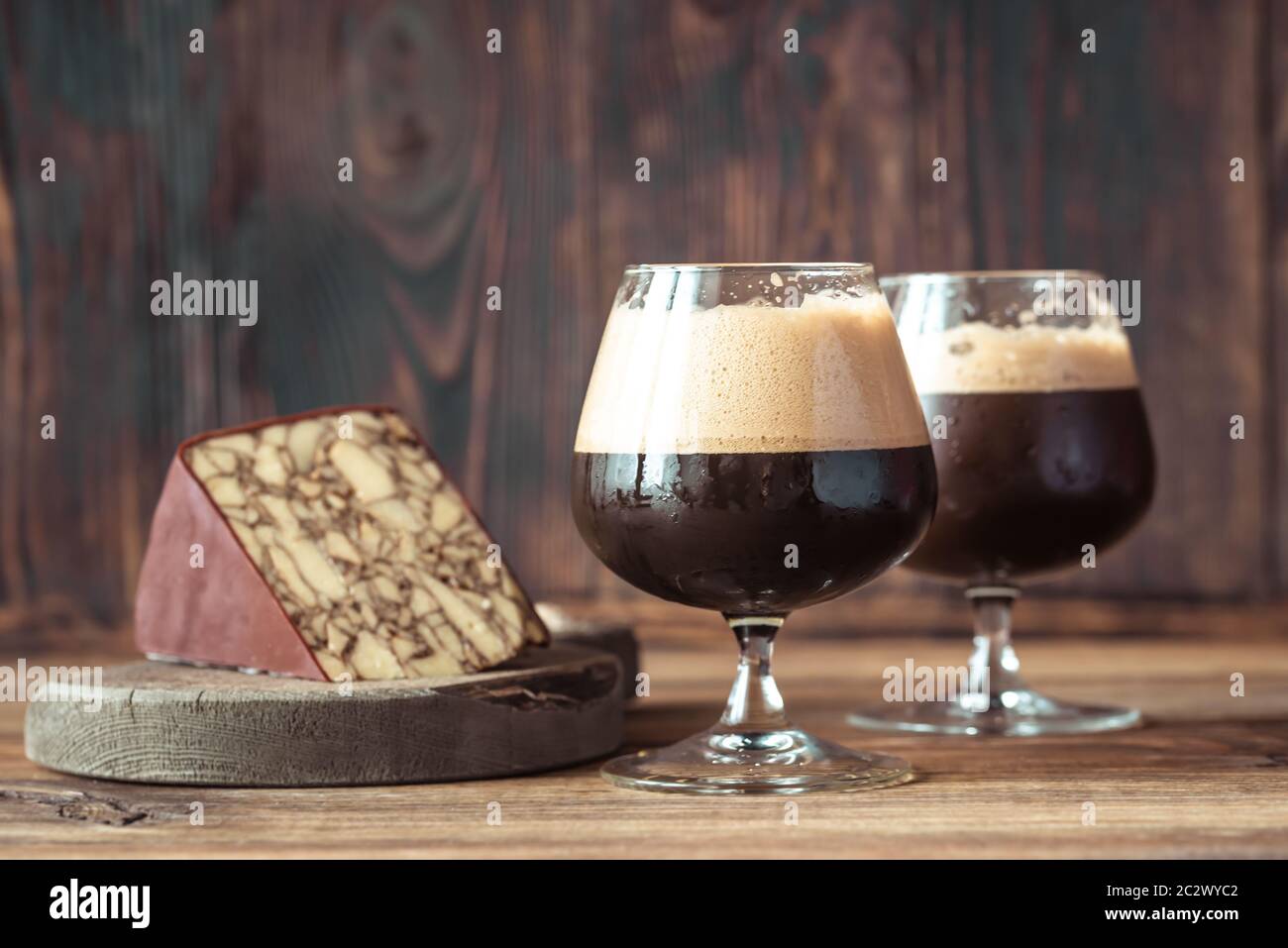 Irish porter hi-res stock photography and images - Alamy