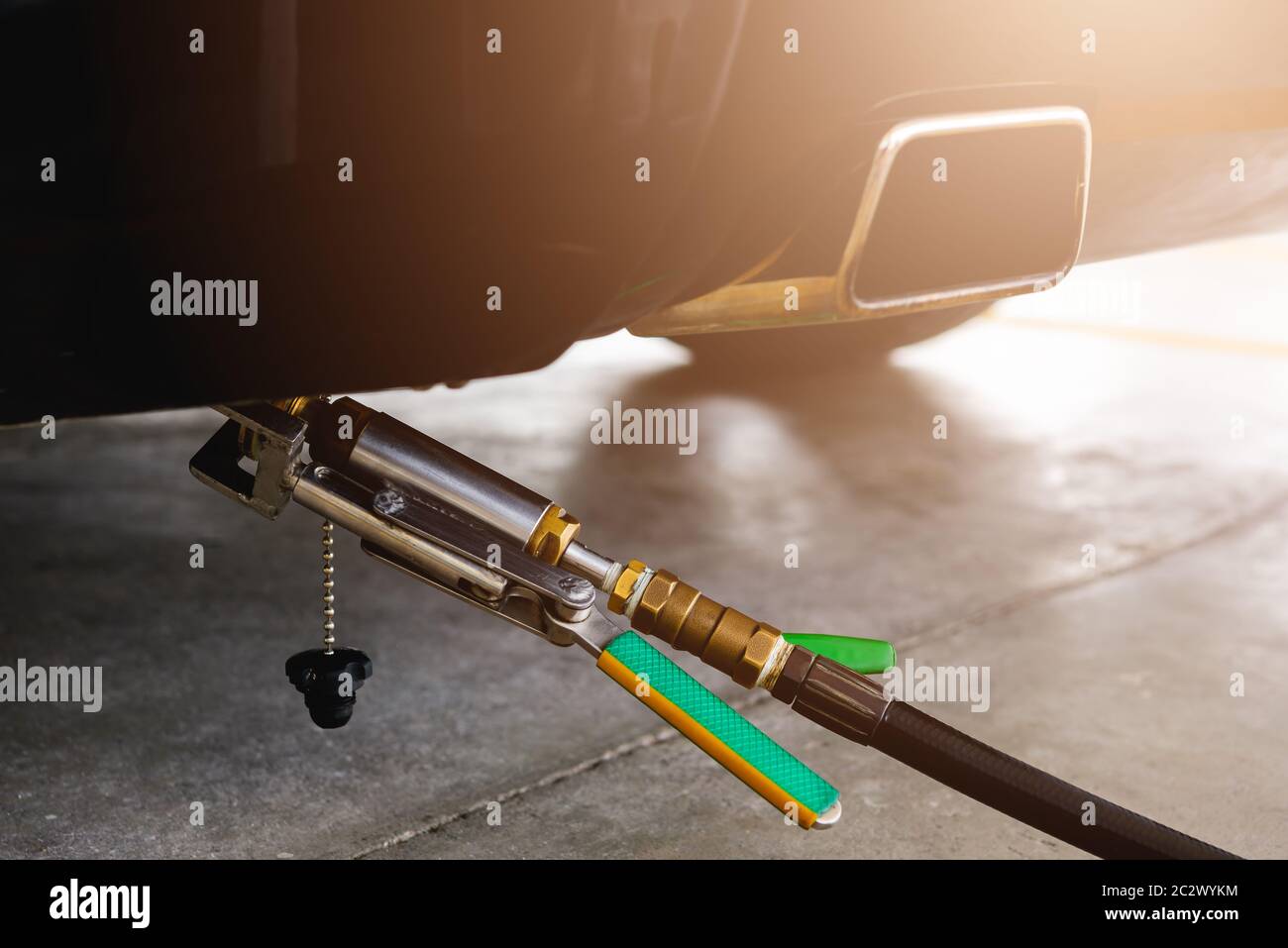 Cng refueling hi-res stock photography and images - Alamy