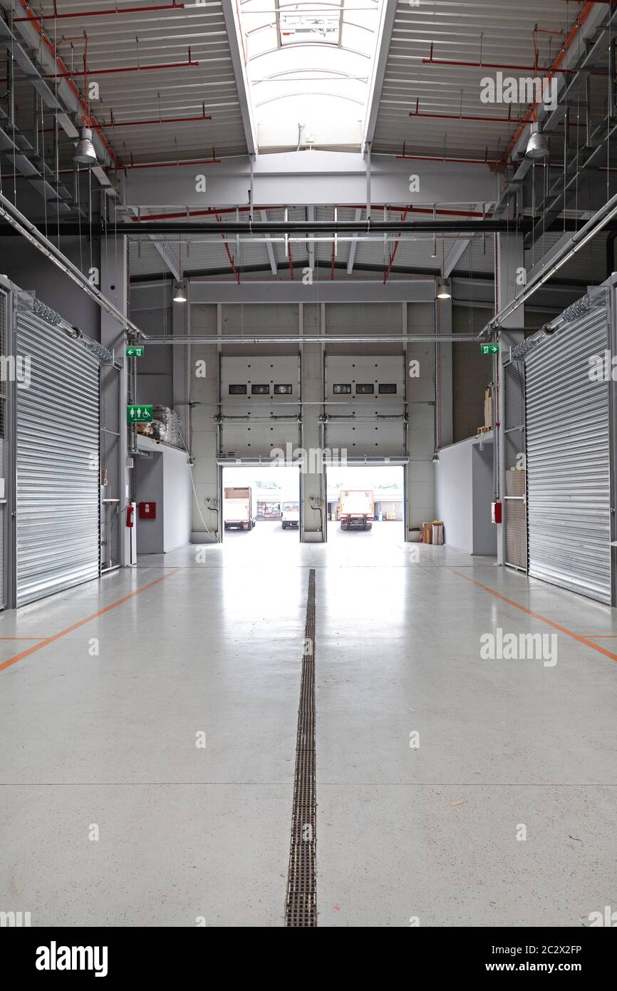 Distribution Warehouse Interior With Skylight Window Stock Photo - Alamy