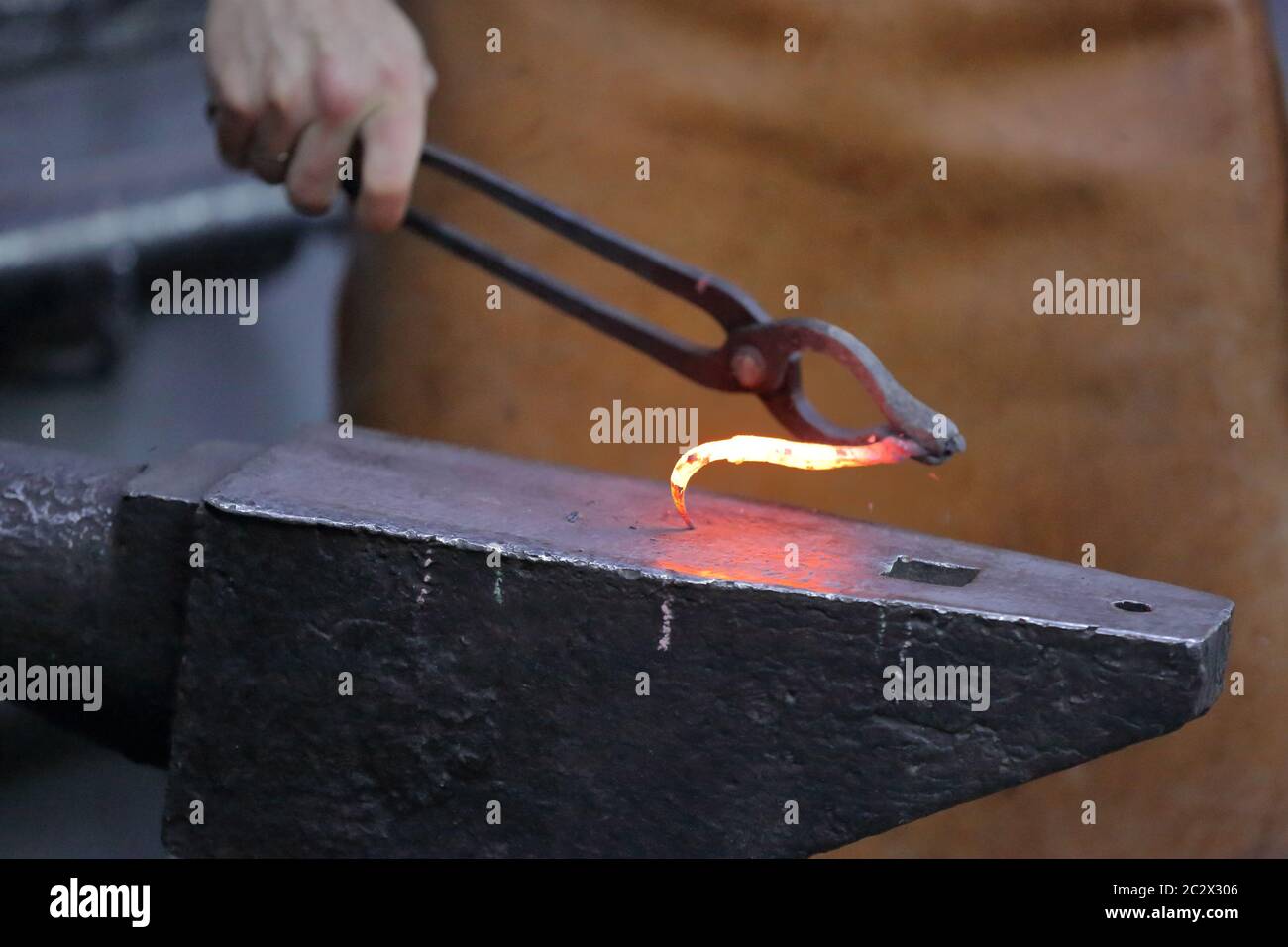 The process of manufacturing a craft product in a forge Stock Photo - Alamy