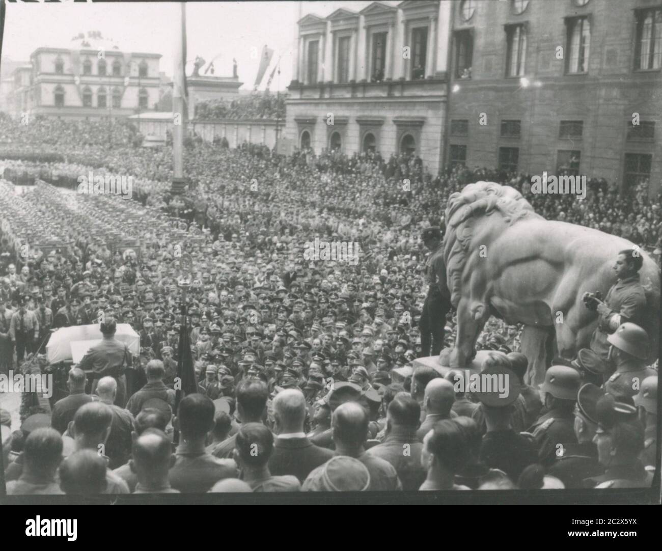 Munich 1933 hi-res stock photography and images - Alamy