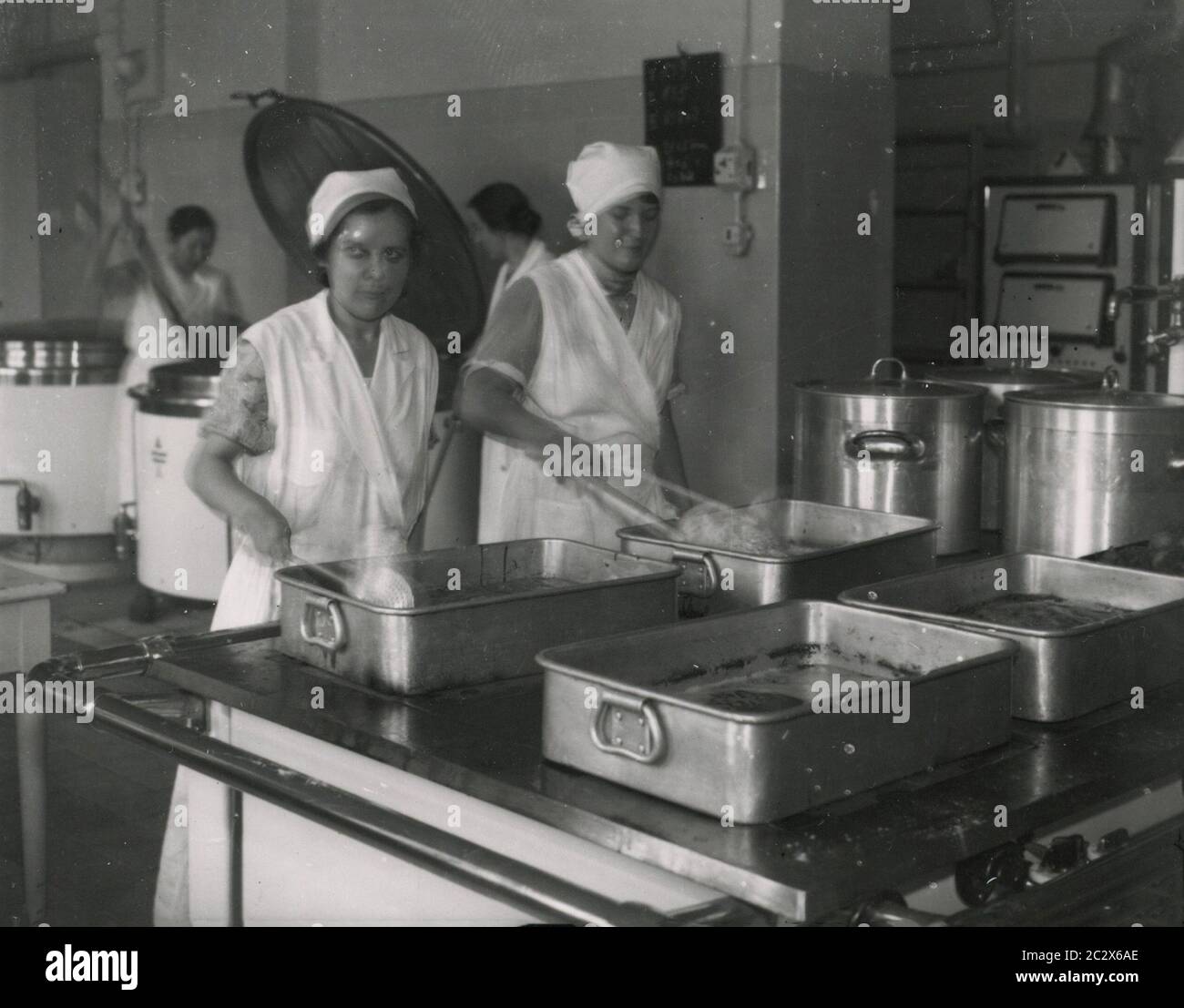Hitler Youth School Heinrich Hoffmann Photographs 1933 Adolf Hitler's ...