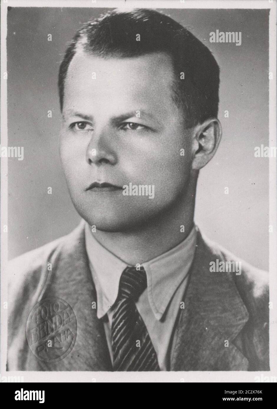 Heinrich Hoffmann Photographs 1933 Adolf Hitler's official photographer ...