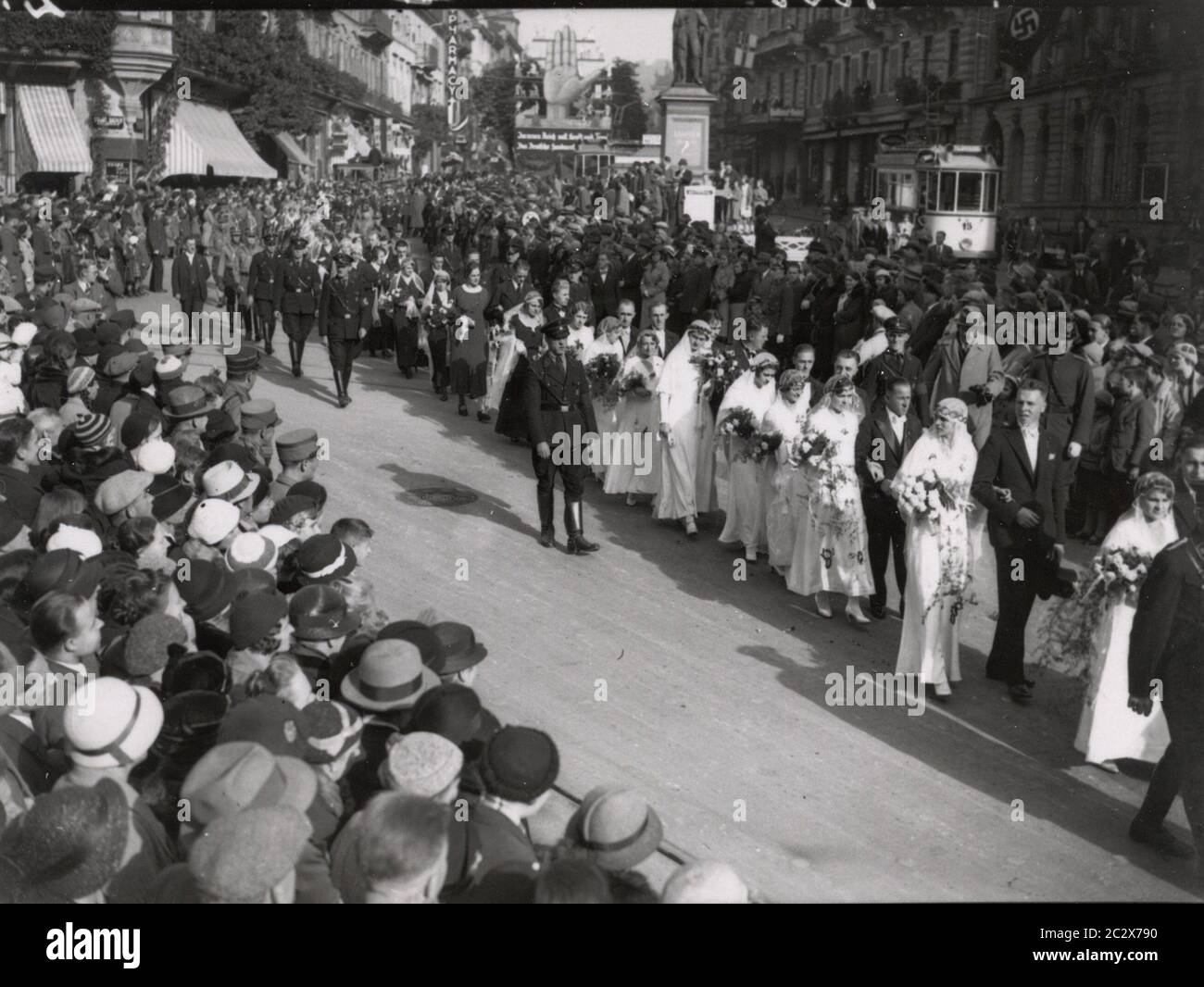 Mass wedding ceremonies Heinrich Hoffmann Photographs 1933 Adolf Hitler ...