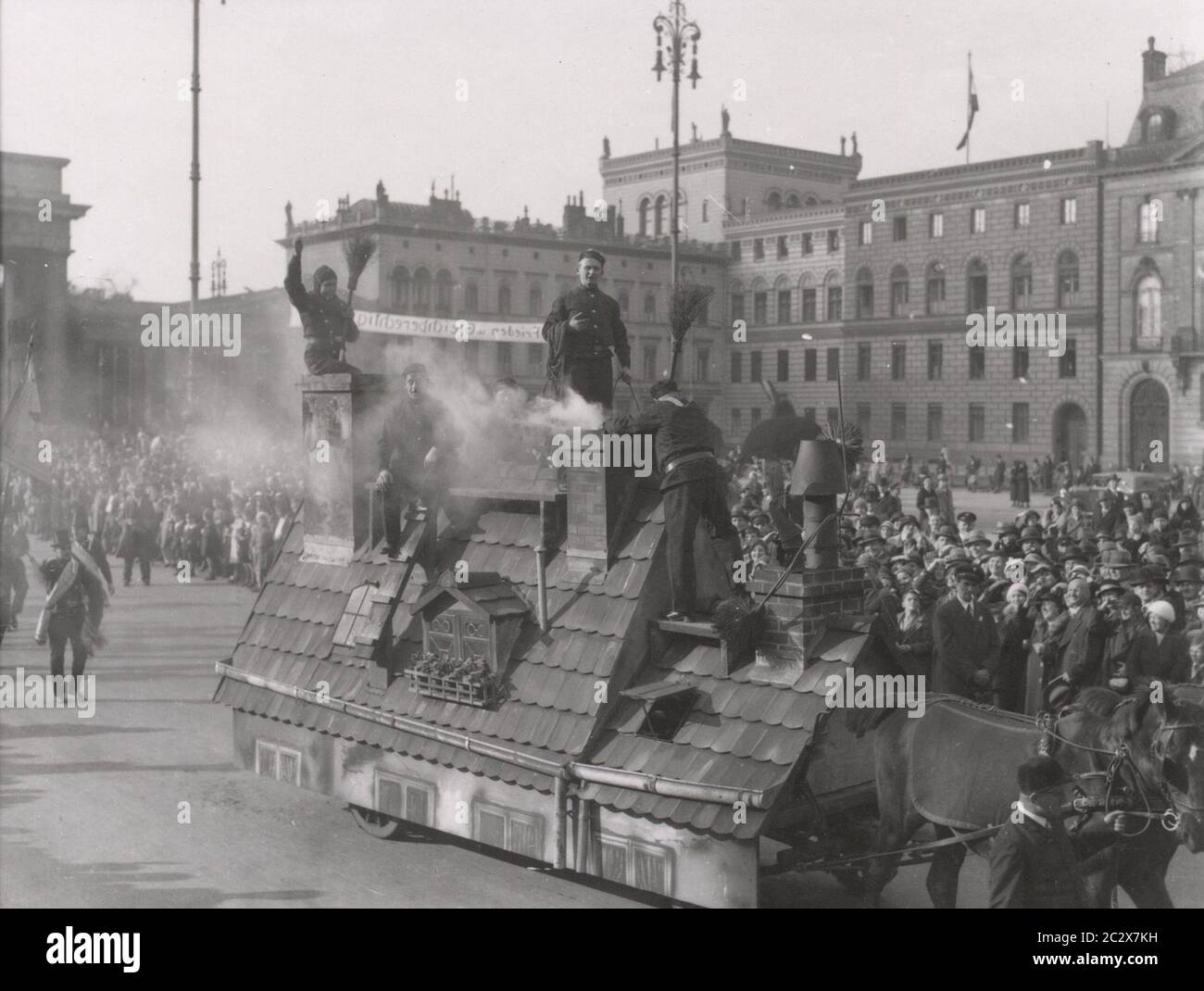 Promotional move of the German craft Heinrich Hoffmann Photographs 1933 ...