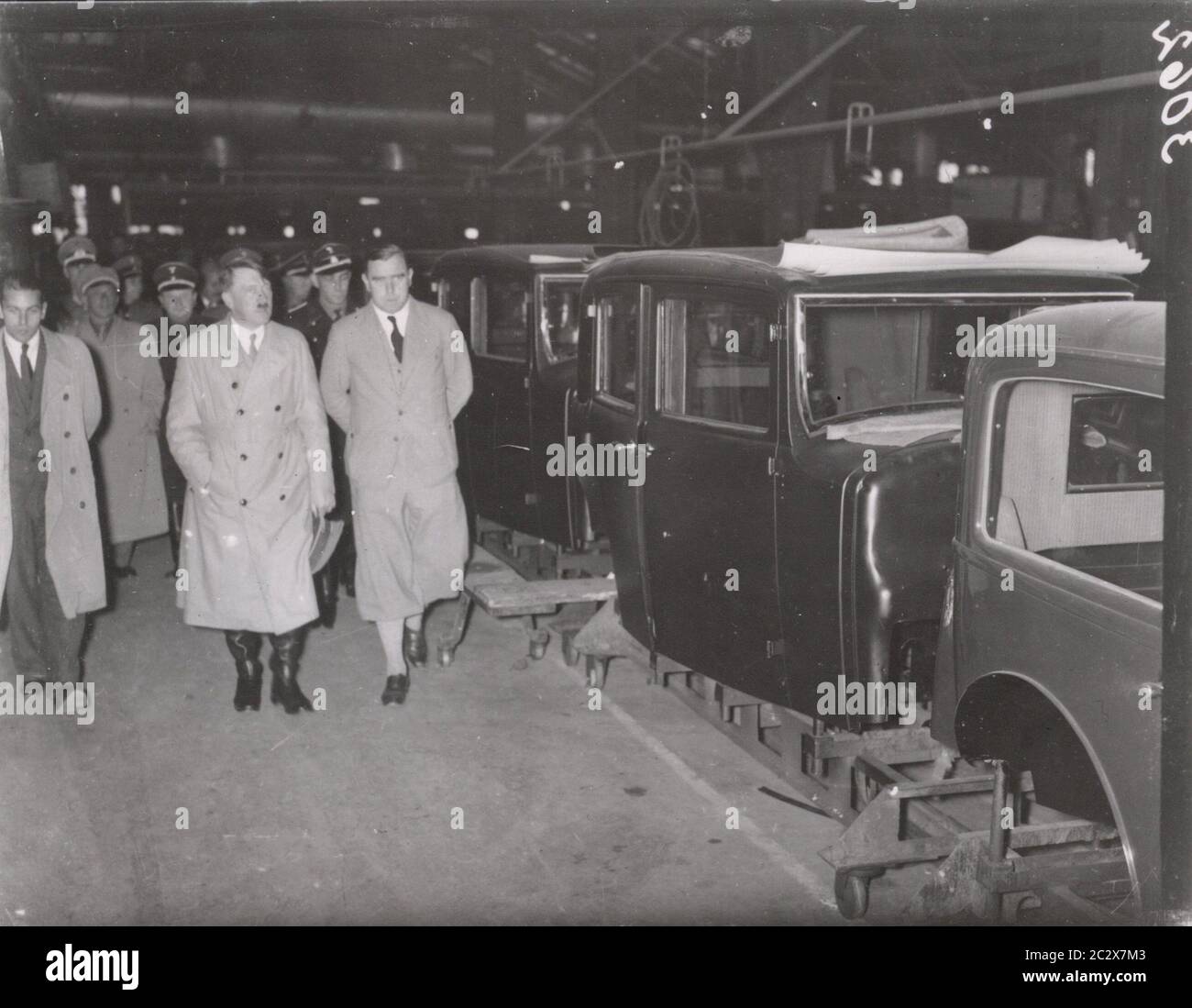 Adolf hitler in the mercedes hi-res stock photography and images - Alamy