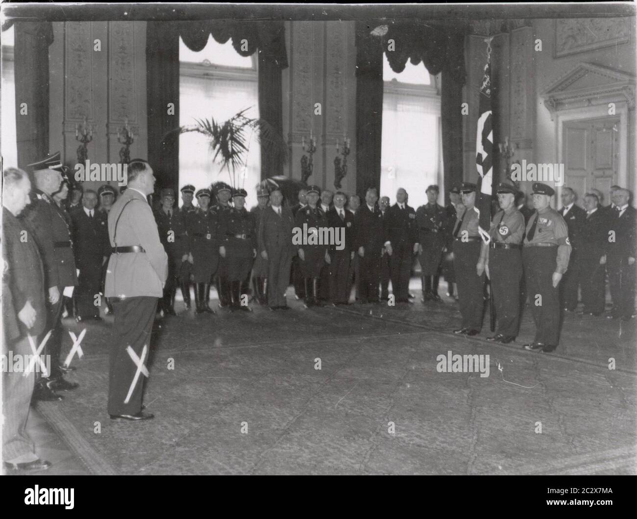 Hitlers flag hi-res stock photography and images - Alamy