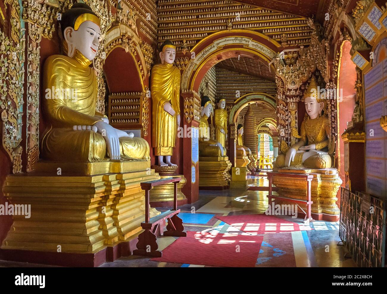 Temple pagoda interior buddhism hi-res stock photography and images - Alamy