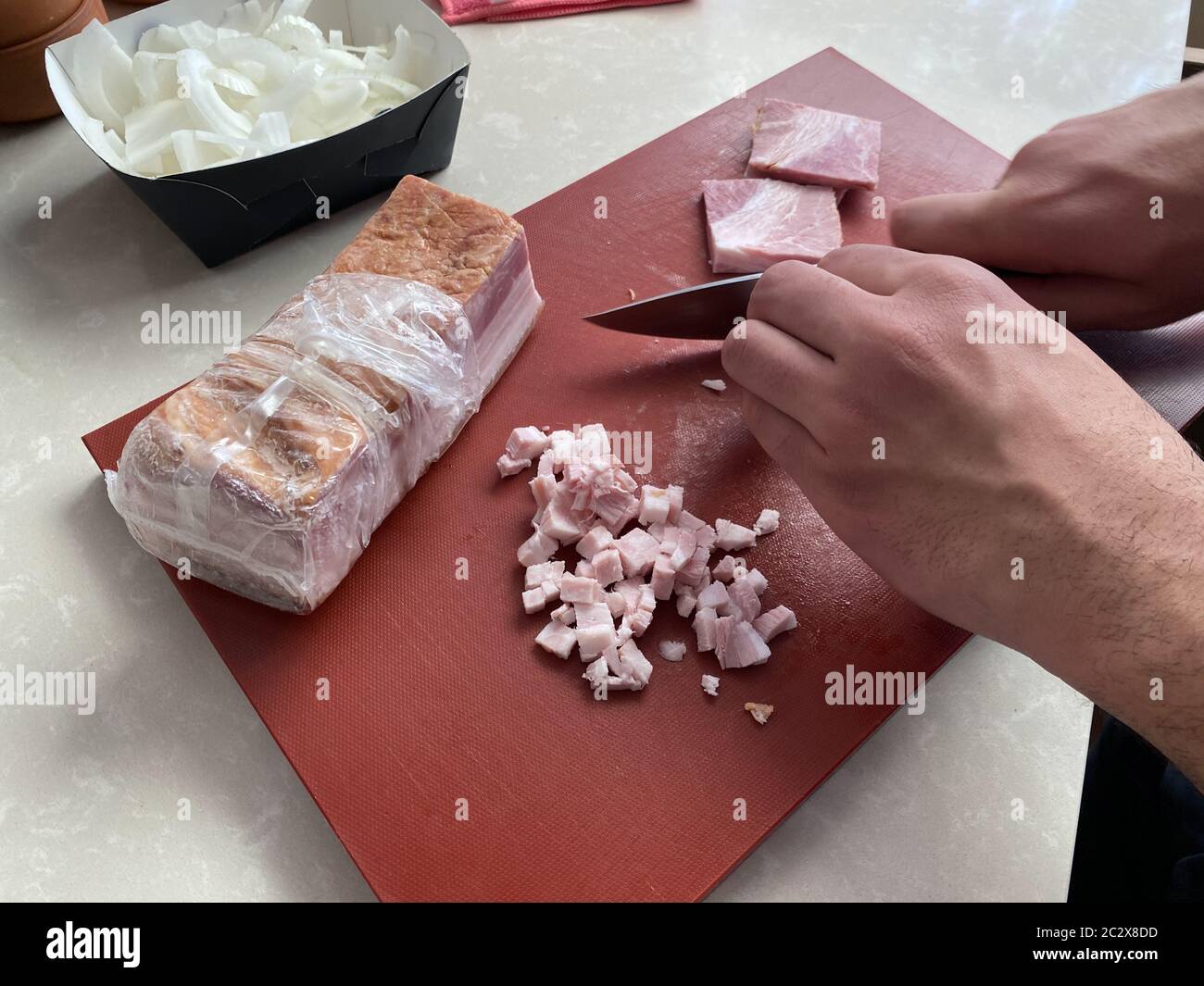 Pig cooking cutting hi-res stock photography and images - Alamy