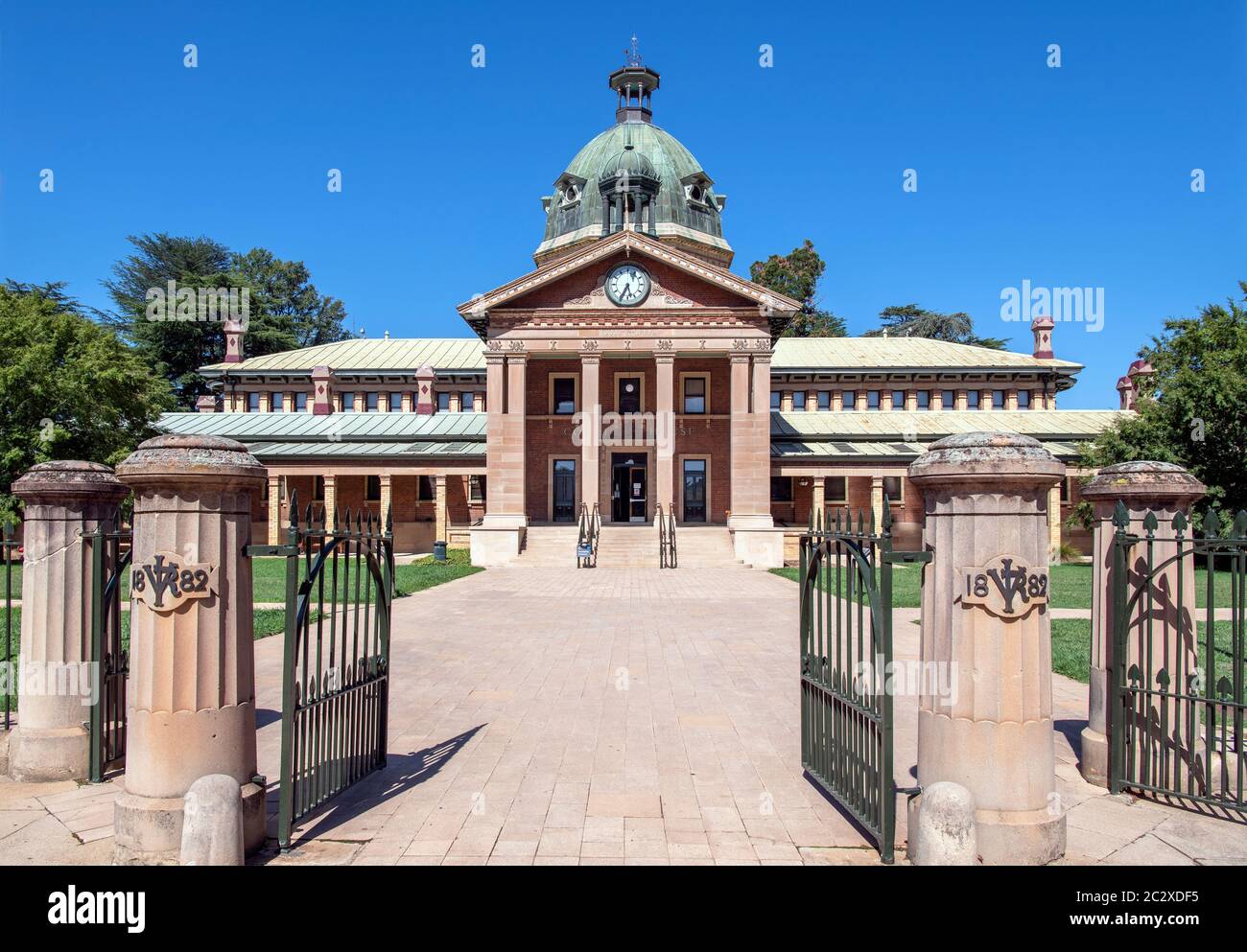 The Court House Bathurst NSW Australia Stock Photo - Alamy