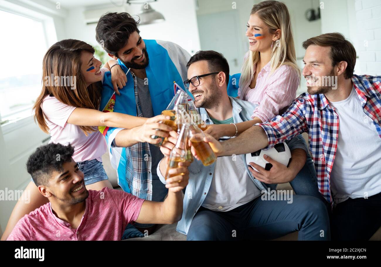 Soccer friendship hi-res stock photography and images - Alamy