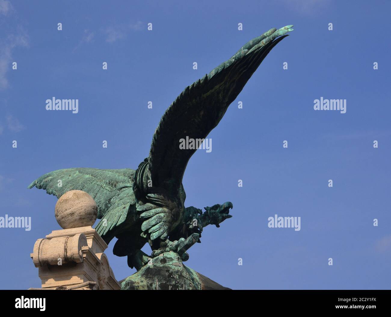 Animal gargoyle hi-res stock photography and images - Alamy