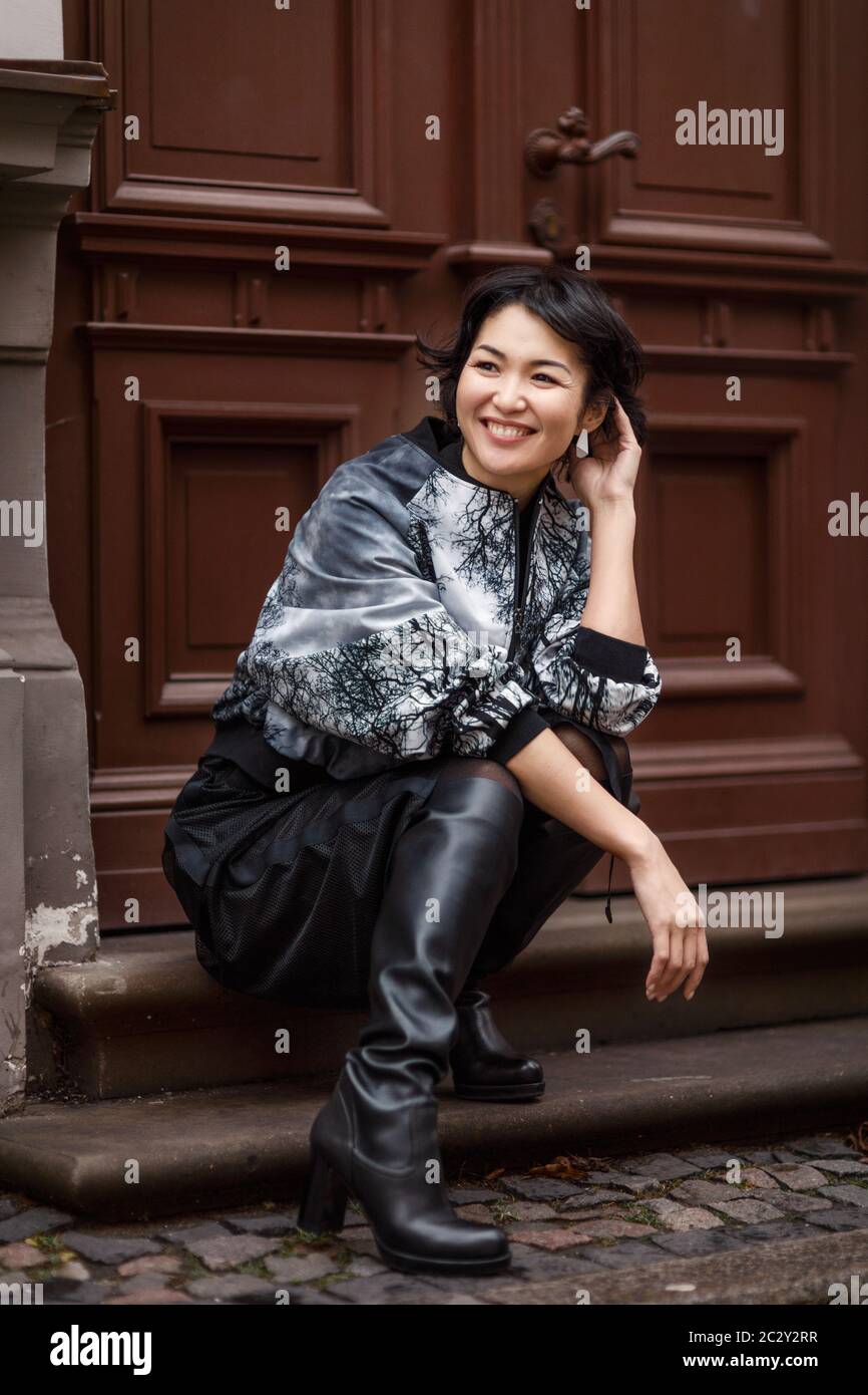 Staggering girl hi-res stock photography and images - Alamy