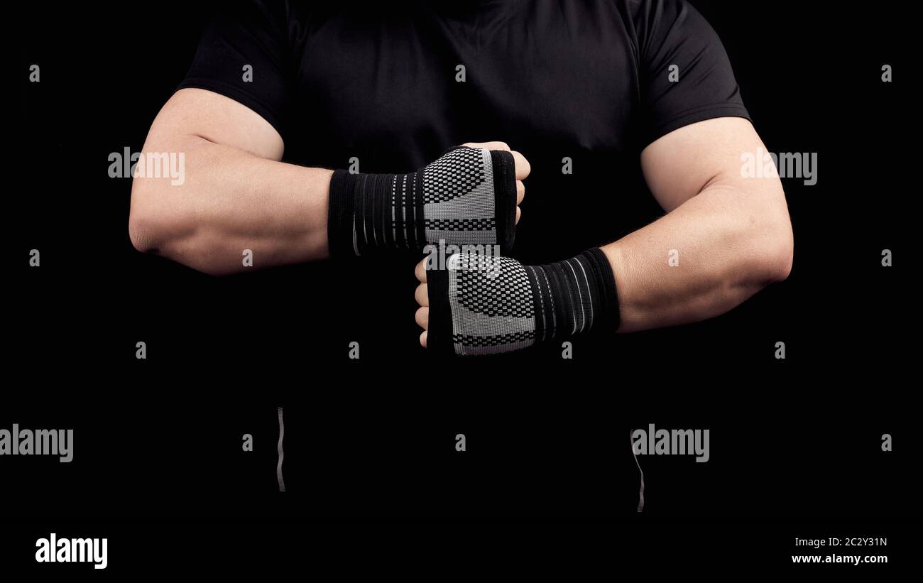 Closed stance hi-res stock photography and images - Alamy