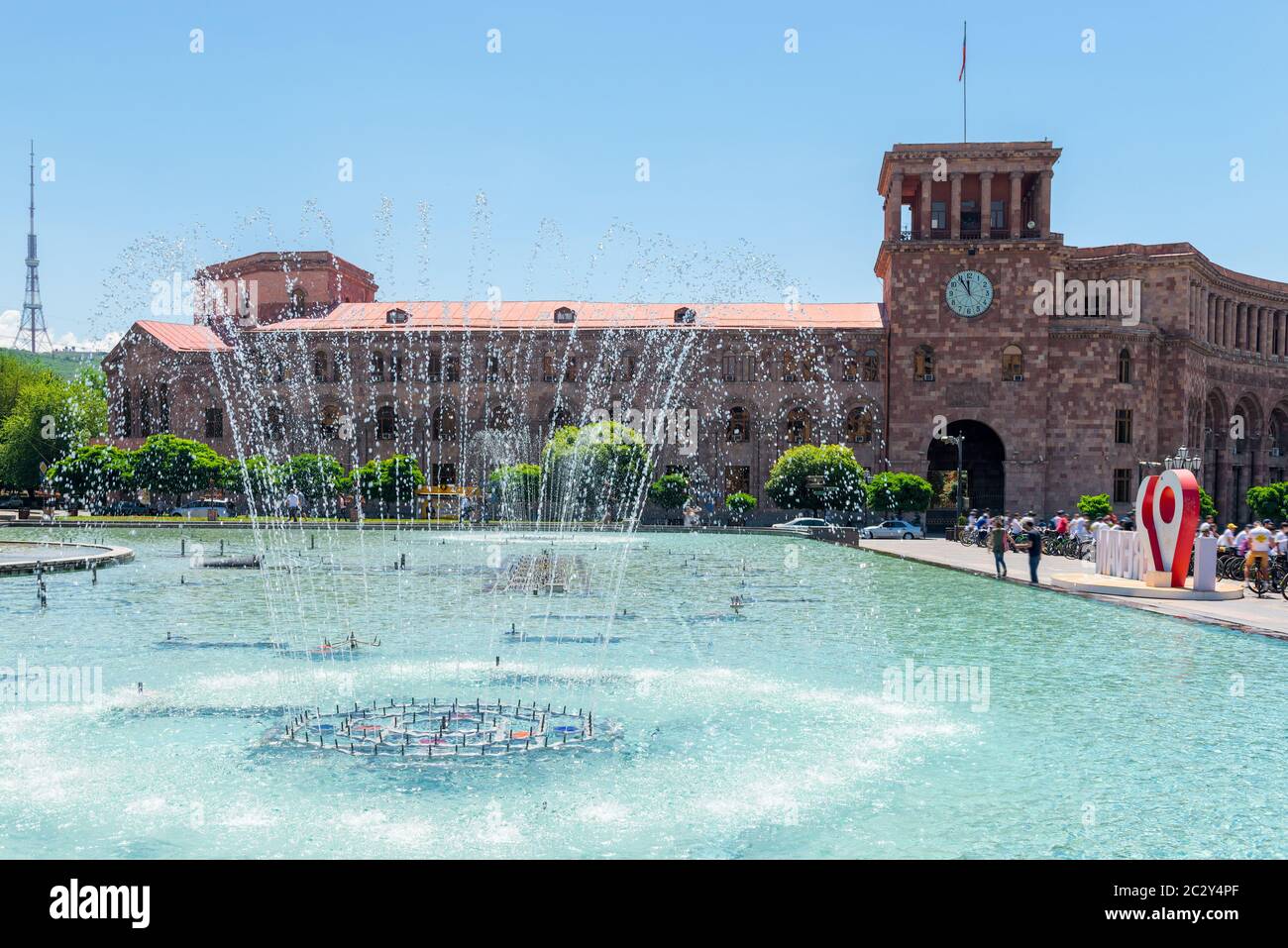 Erevan fountain hi-res stock photography and images - Alamy