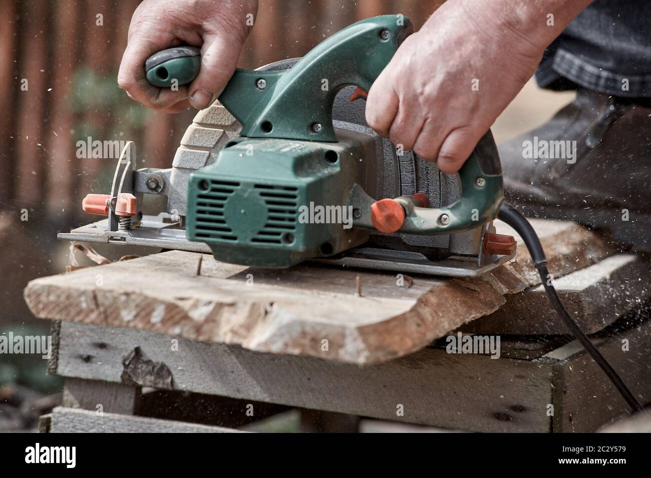 Hand circular saw hi-res stock photography and images - Alamy