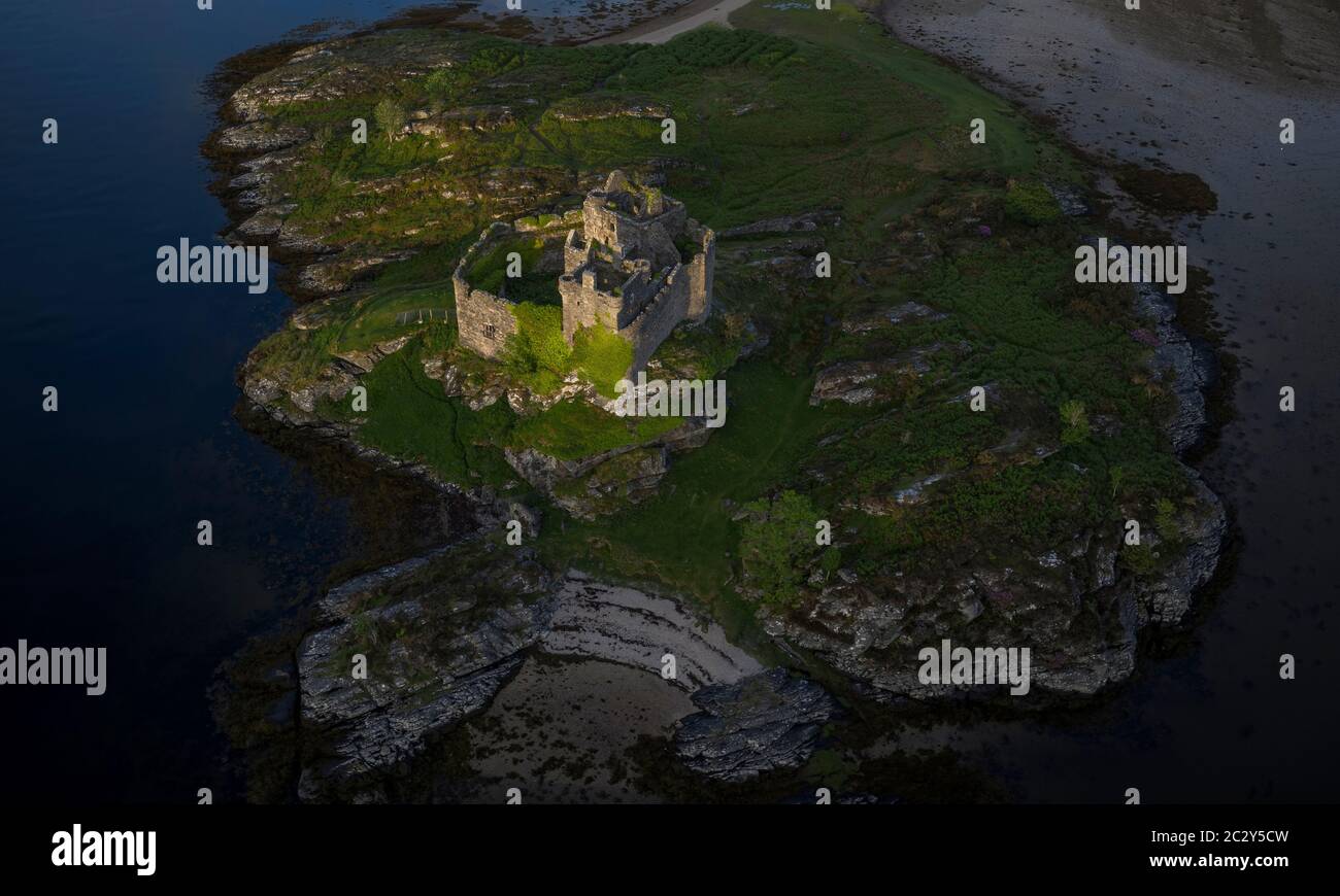 Loch moidart aerial hi-res stock photography and images - Alamy