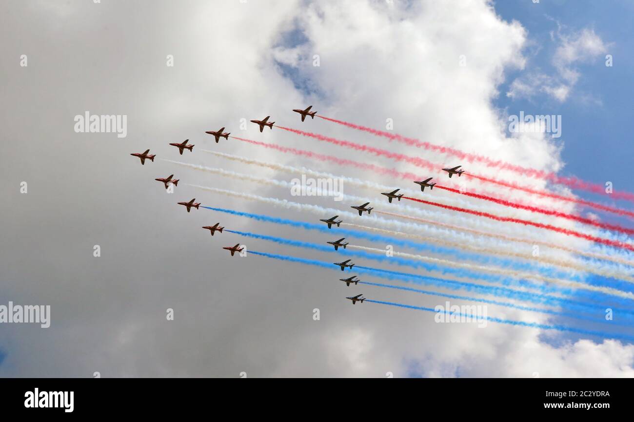 French air force aerobatics demonstration unit hi-res stock photography ...