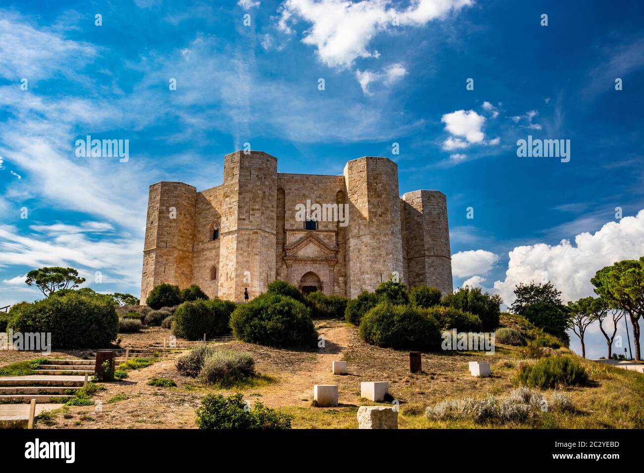Castel del Monte, the famous and mysterious octagonal castle built in ...