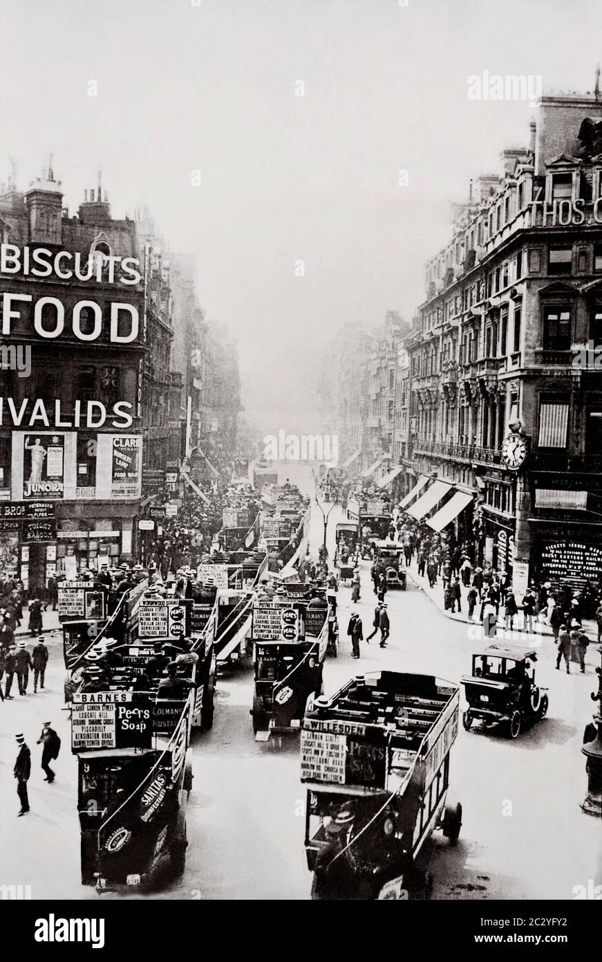 Historical Britain, English city streets and landscapes circa 1900 ...