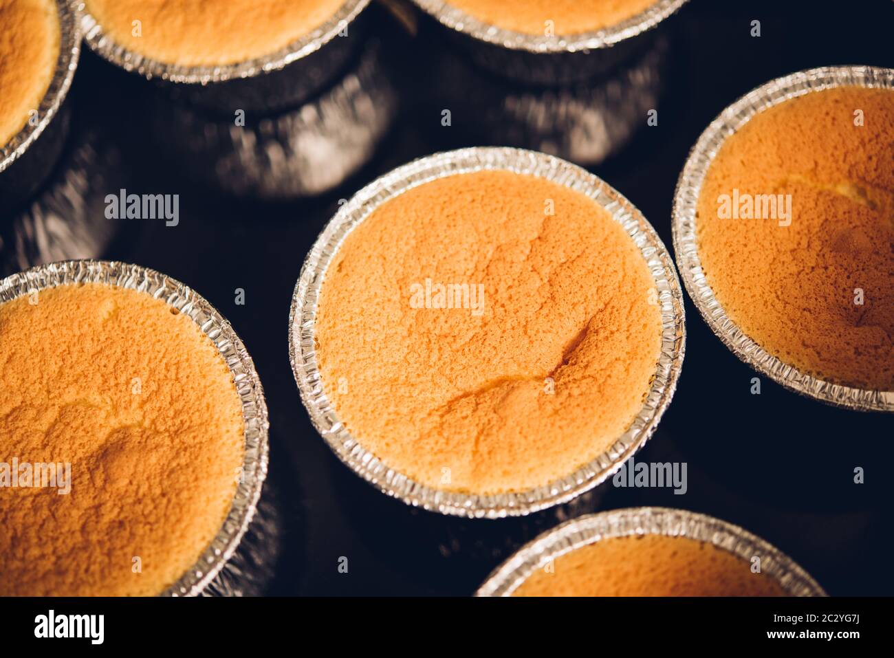 Closeup bakery bread cupcake in homemade, sweet food Stock Photo - Alamy