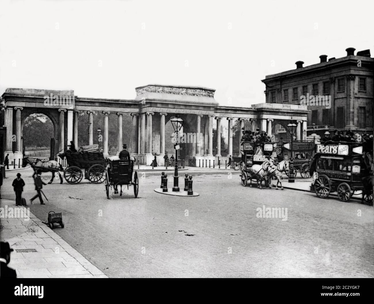 Historical Britain, English city streets and landscapes circa 1900 ...