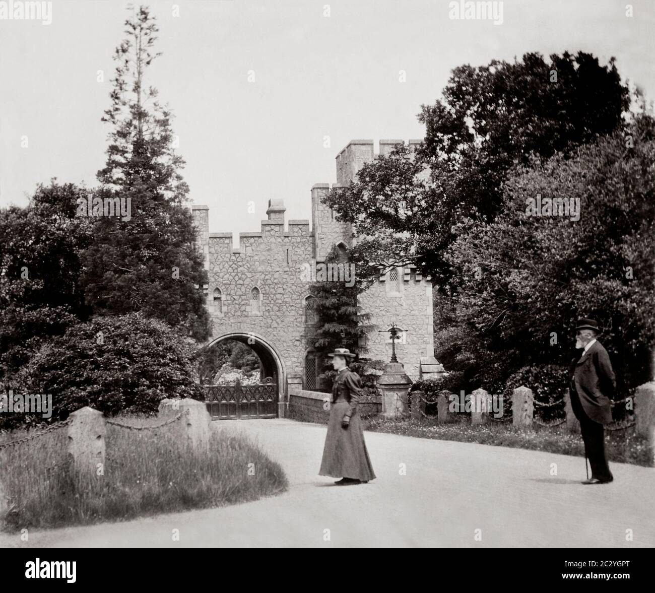 Historical Britain, English city streets and landscapes circa 1900 ...