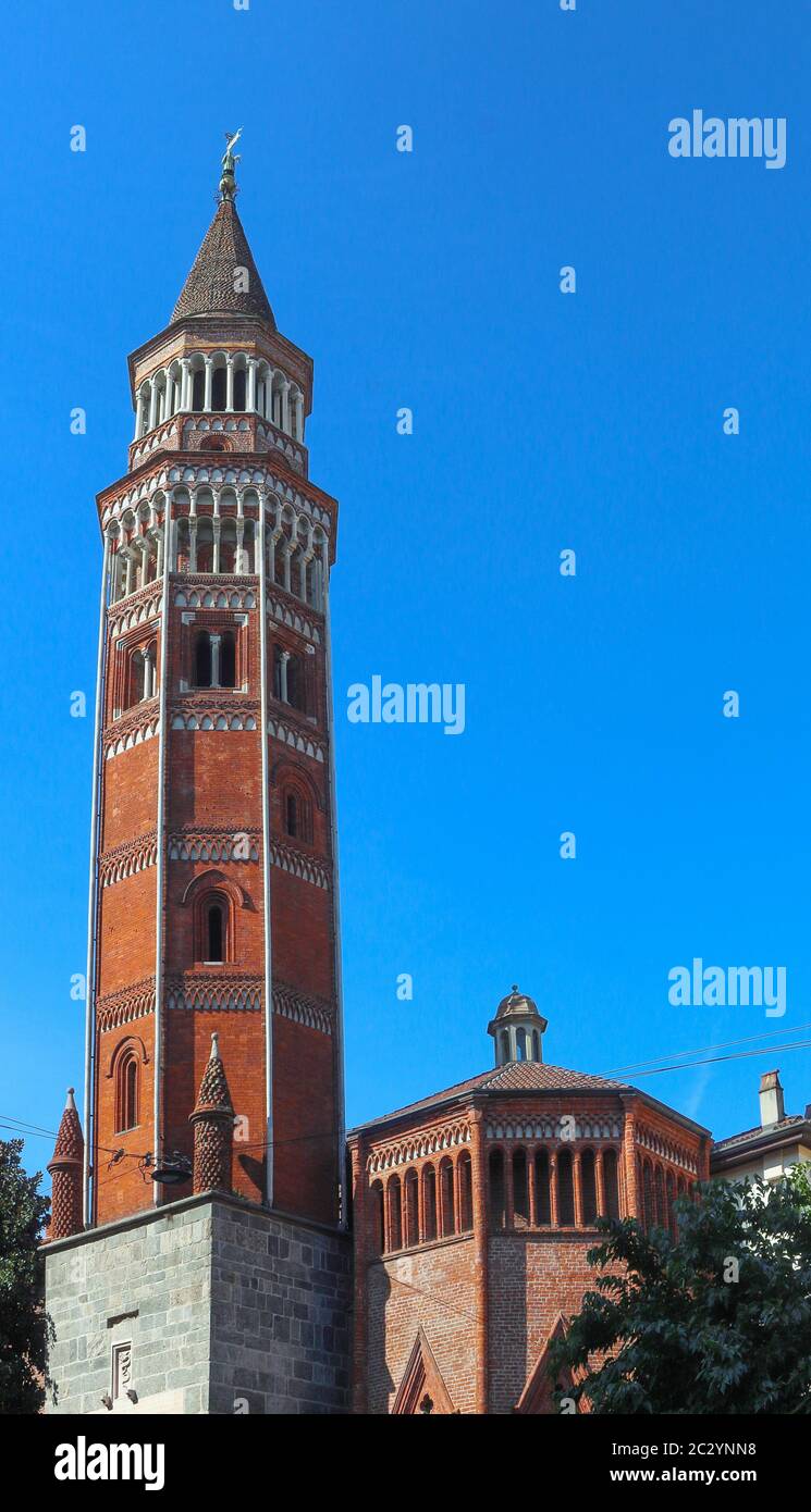 Octagonal bell tower hi-res stock photography and images - Alamy