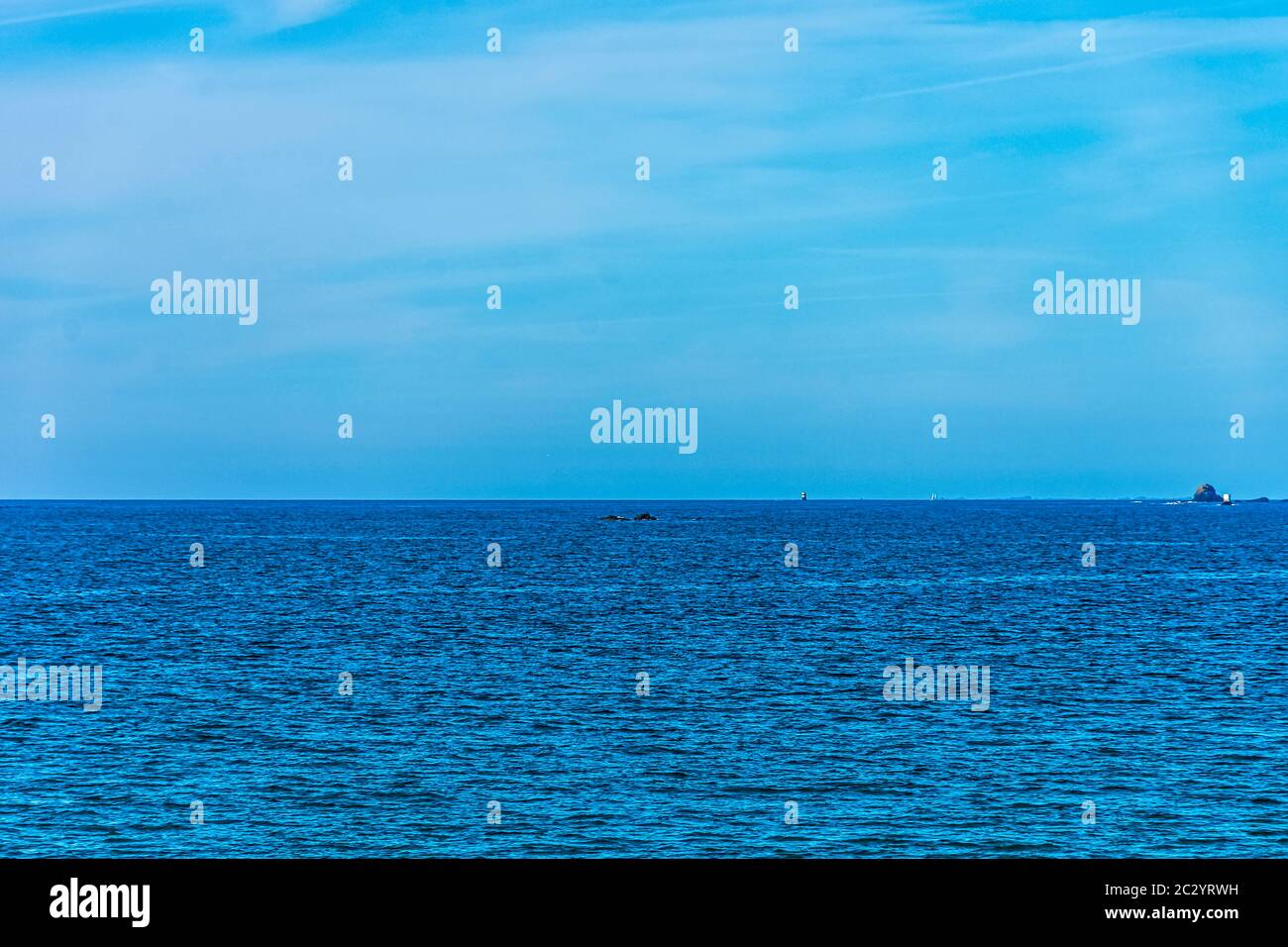 English channel french coast hi-res stock photography and images - Alamy