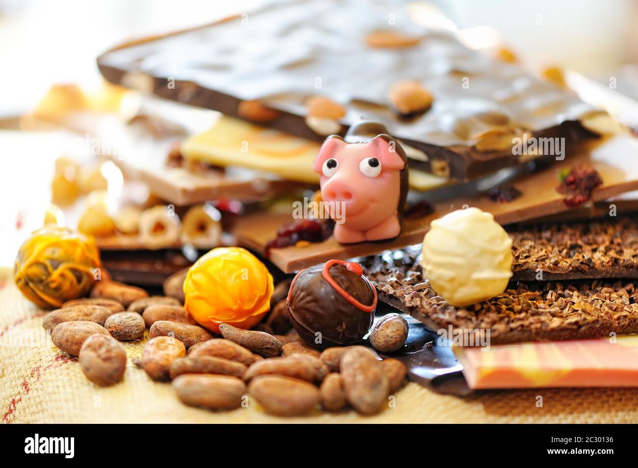 Marzipan pig germany hi-res stock photography and images - Alamy