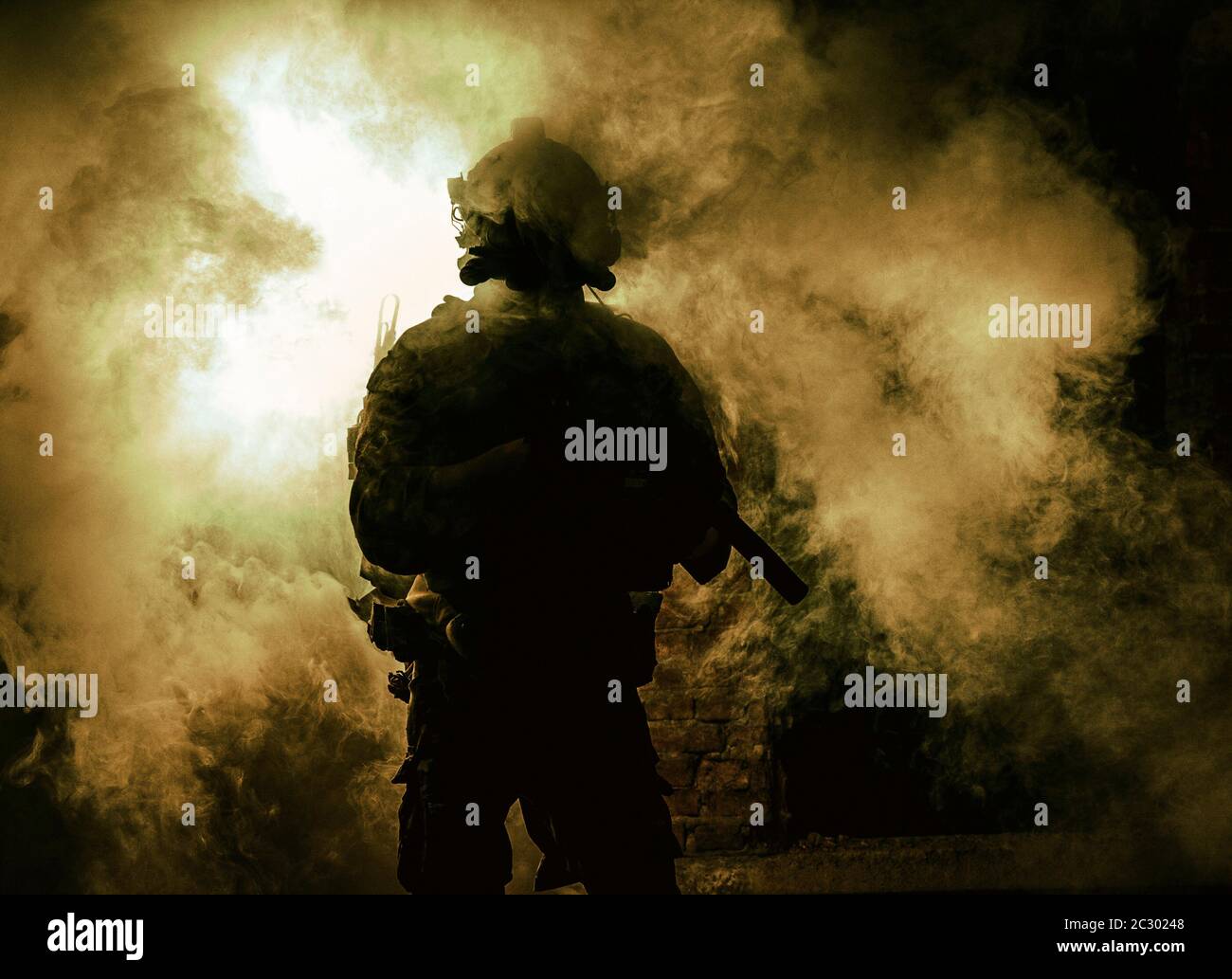 Modern army armed ranger hi-res stock photography and images - Alamy