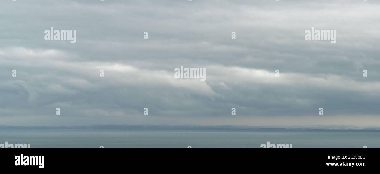 Horizontal weather backdrop hi-res stock photography and images - Alamy