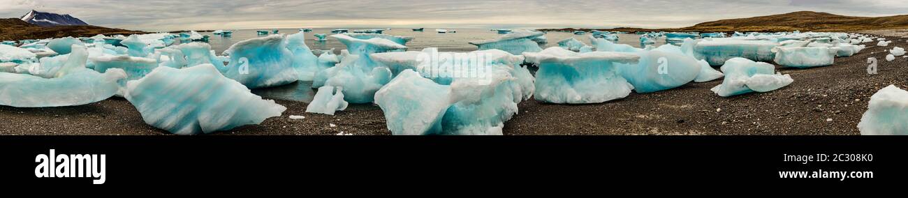 Devon island, canada hi-res stock photography and images - Alamy