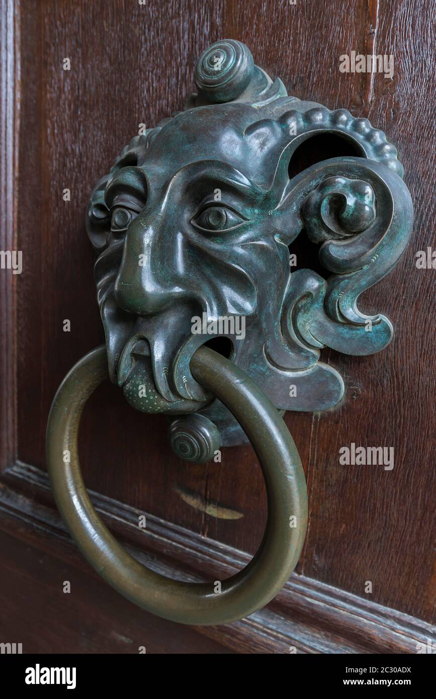 Knocker upper hi-res stock photography and images - Alamy
