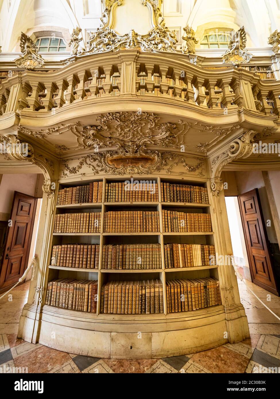 Palacio Nacional de Mafra or National Palace of Mafra, interior view ...