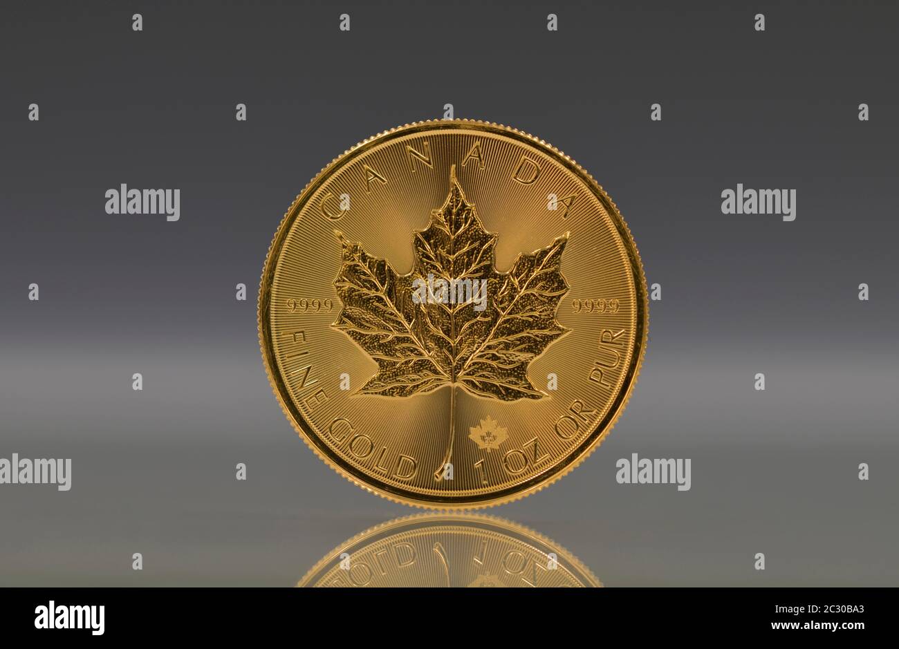 Gold coin back hi-res stock photography and images - Alamy