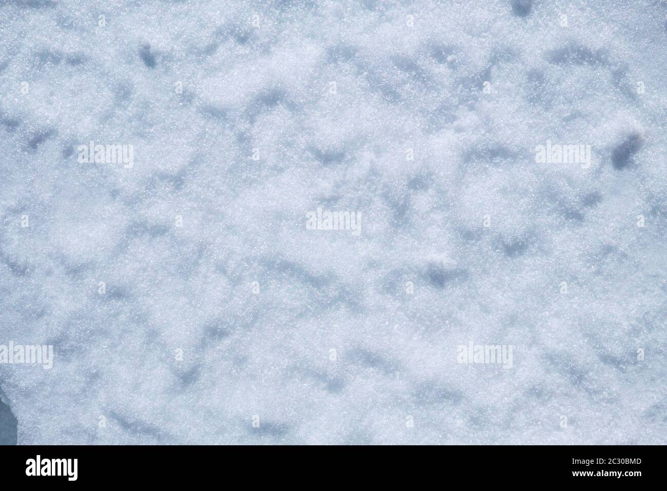 Snow texture. Natural winter background Stock Photo - Alamy