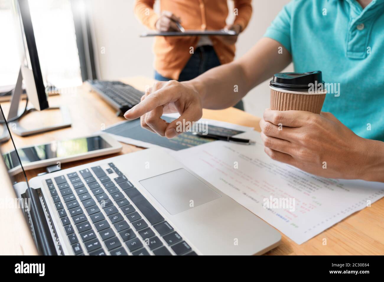 Compute pc desktop hi-res stock photography and images - Alamy