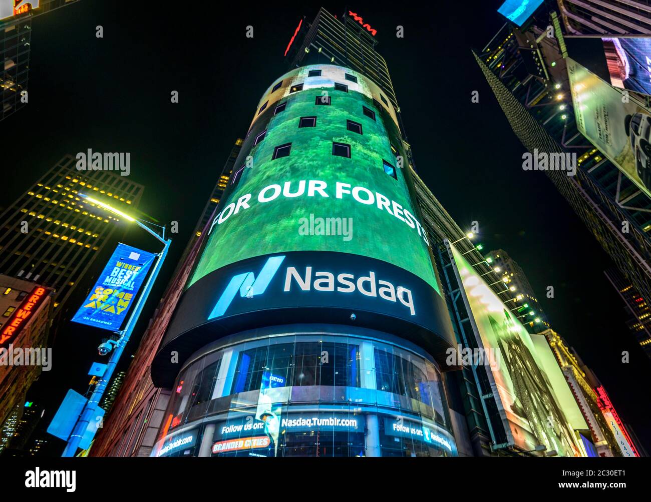 Stock square hi-res stock photography and images - Alamy