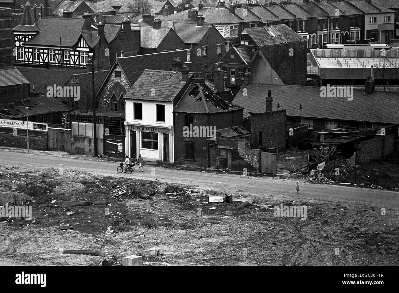 Portsmouth back streets Black and White Stock Photos & Images - Alamy