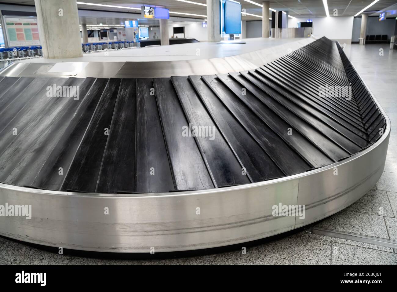 Photo Of Empty Baggage Claim Belt In Airport Stock Photo - Alamy