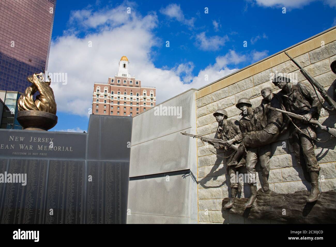 Korean war memorial architecture hi-res stock photography and images ...