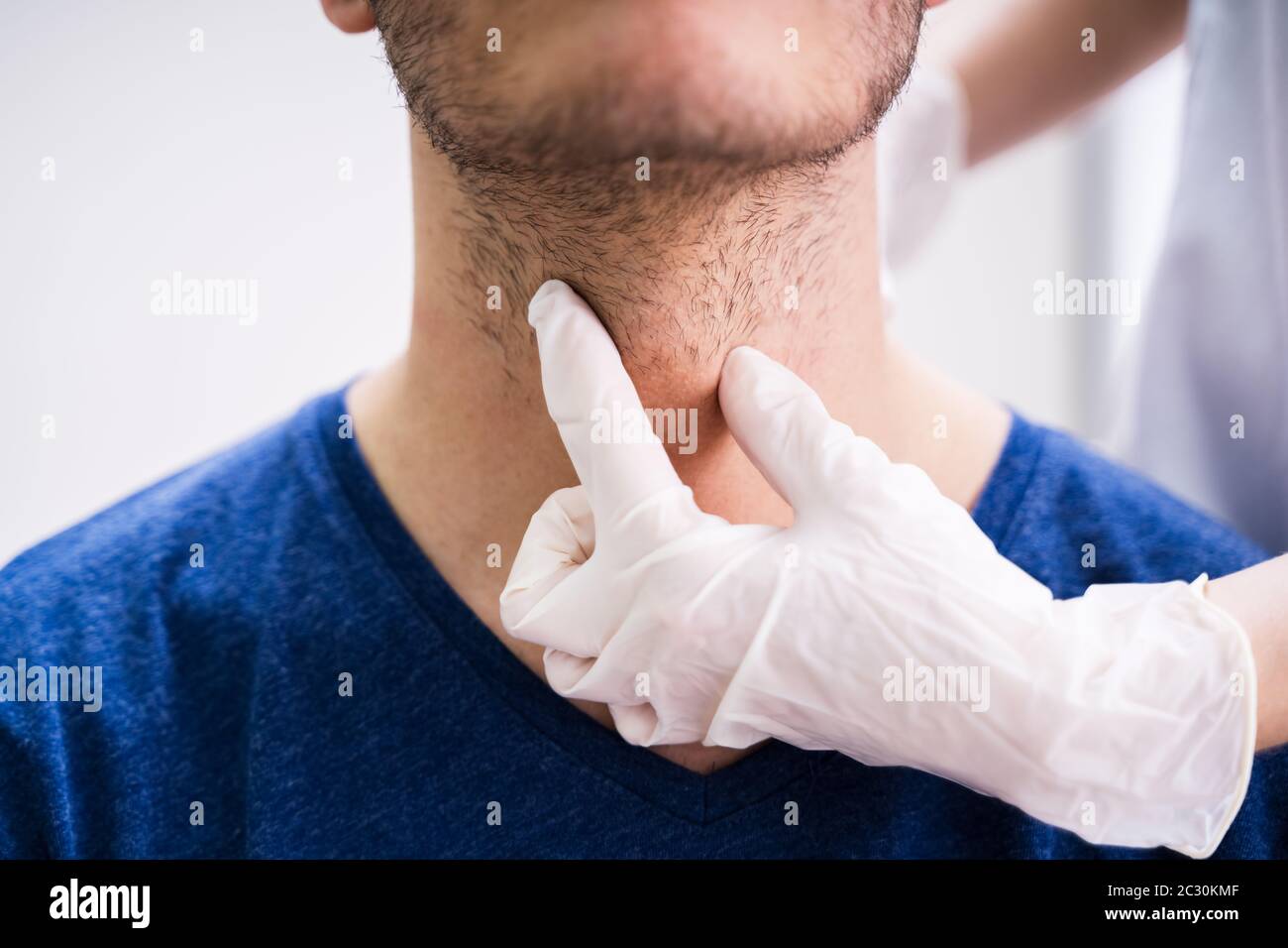 Palpation hi-res stock photography and images - Alamy