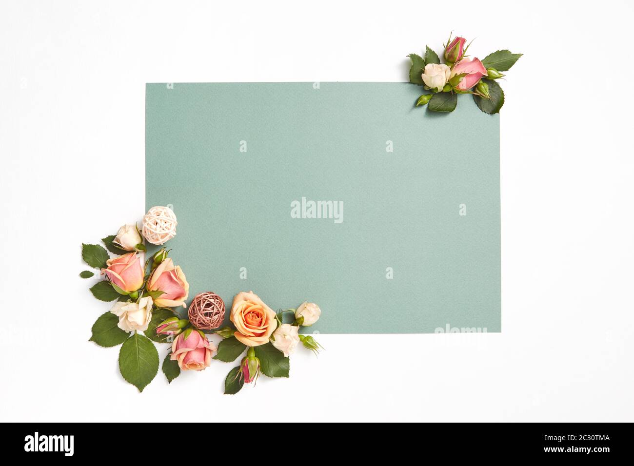 Corner greeting card with roses flowers and leaves Stock Photo - Alamy