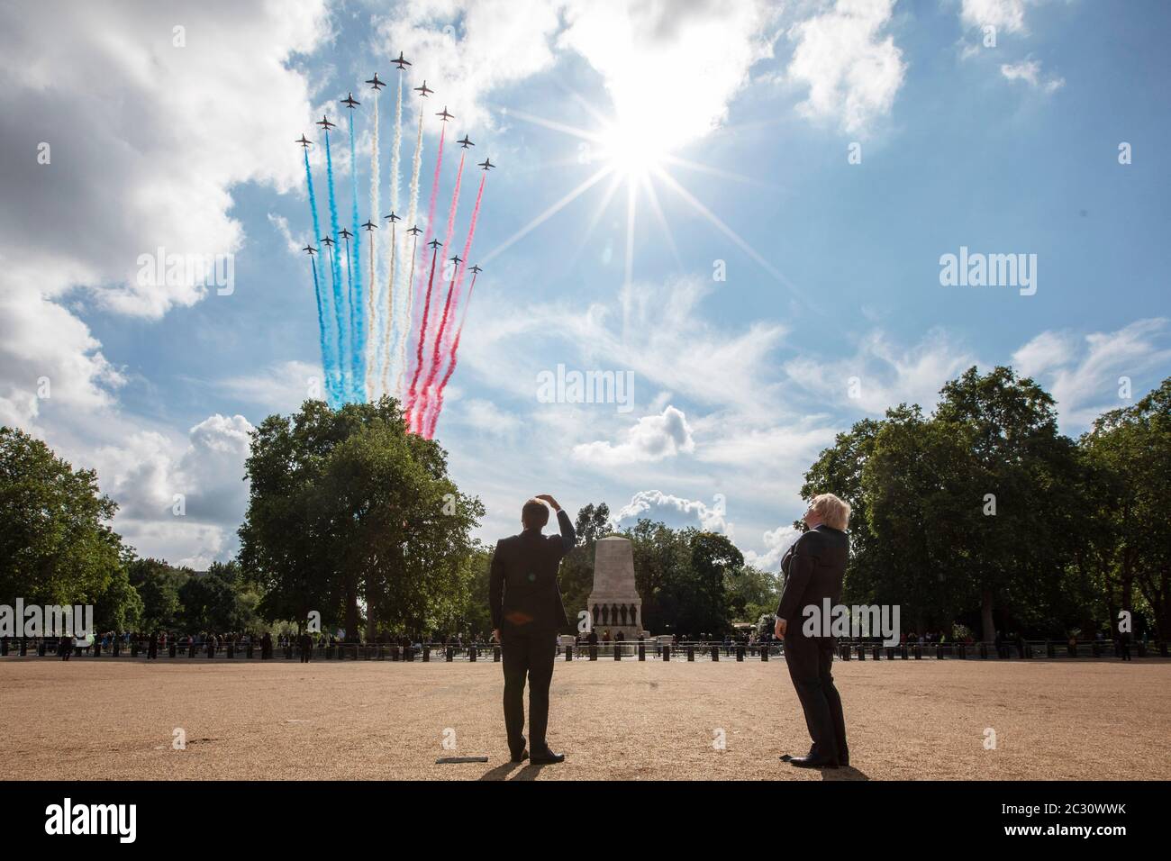Prime Minister Boris Johnson (right) and French president Emmanuel ...