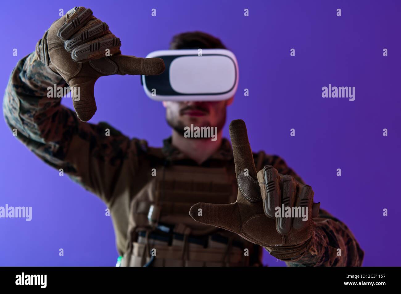 Vr shooter reality war game hi-res stock photography and images - Alamy